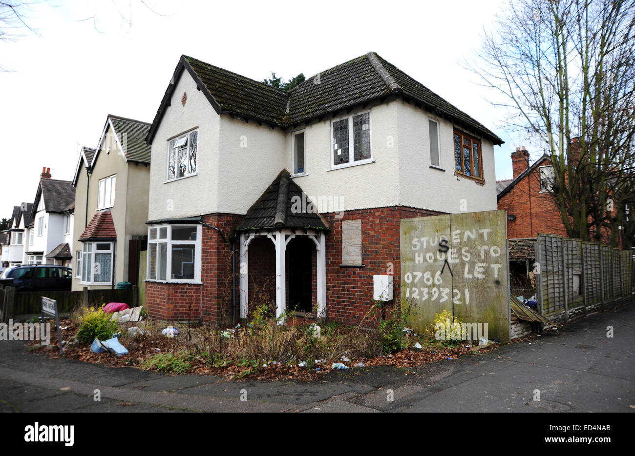 Wolverhampton housing hi-res stock photography and images - Alamy