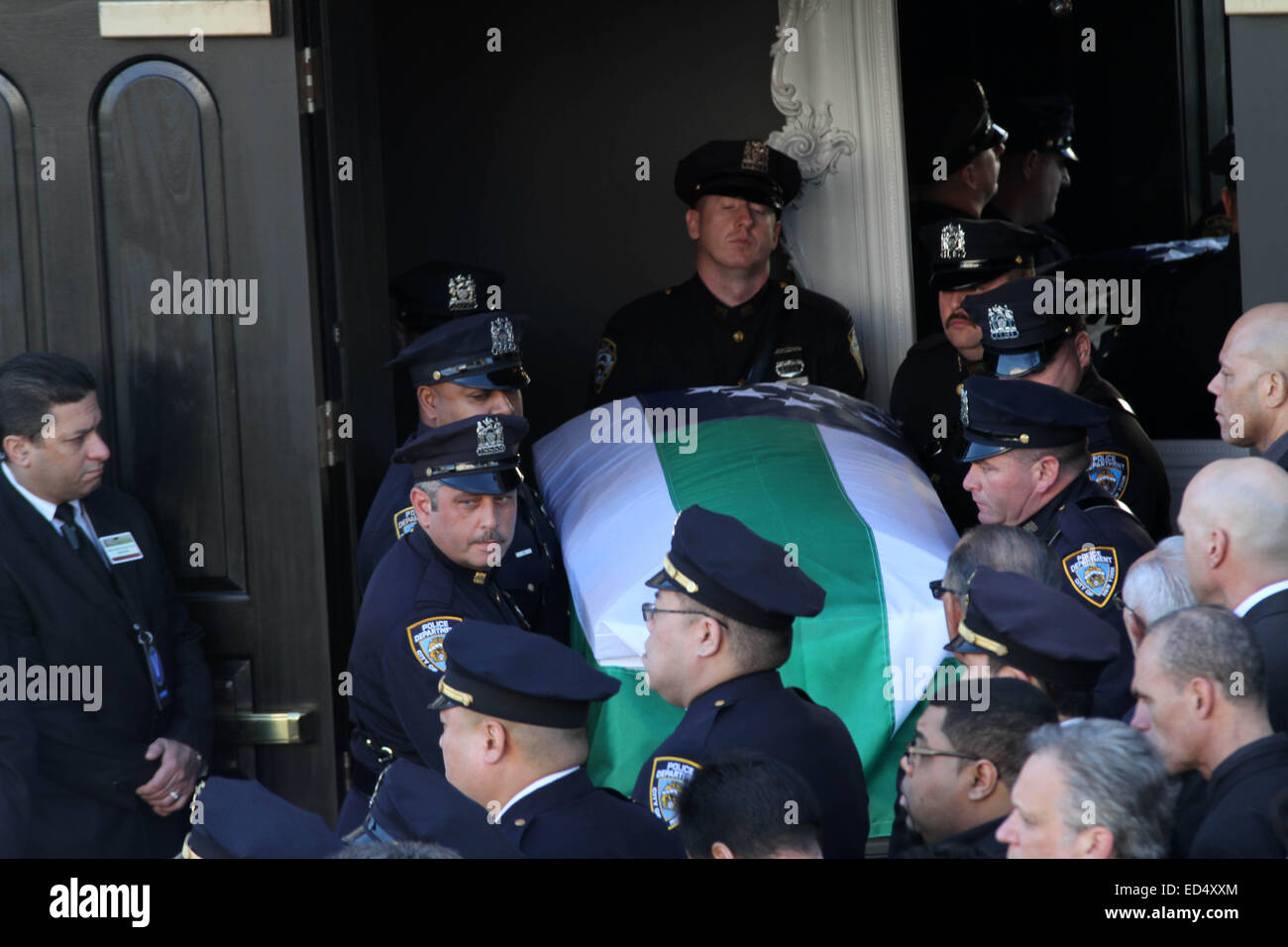Police queens funeral hi-res stock photography and images - Alamy