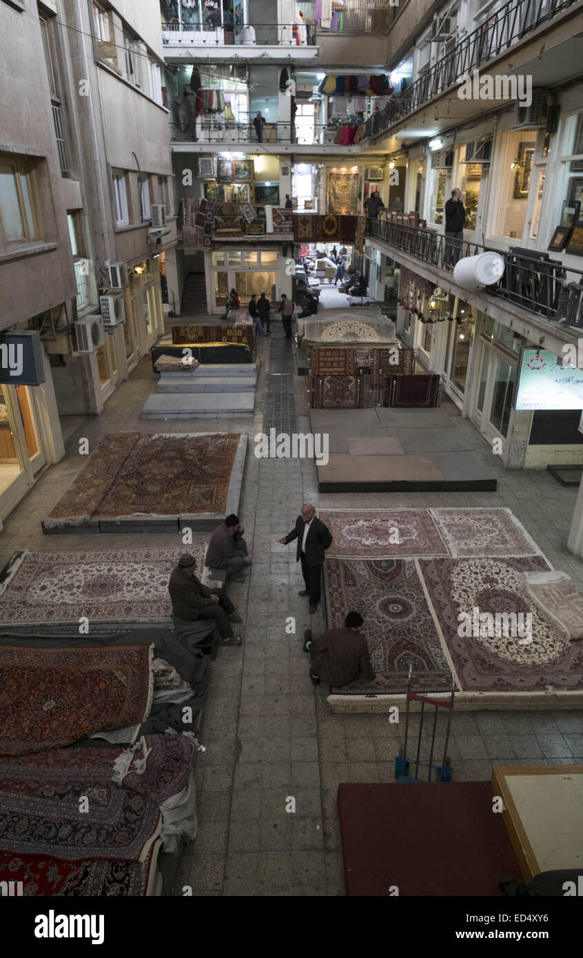 Tehrans grand bazaar hi-res stock photography and images - Alamy