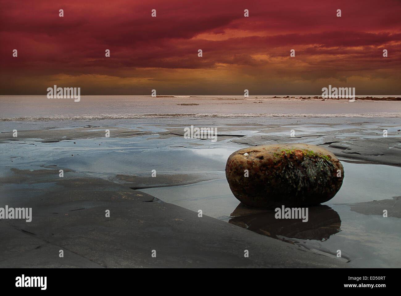 Port Mulgrave on the North Yorkshire coast Stock Photo - Alamy