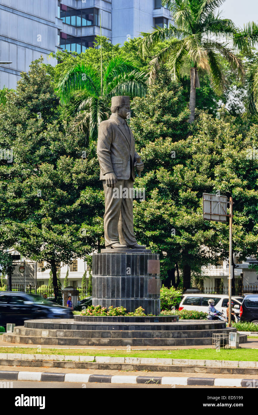 The Statue of Mohammad Husni Thamrin on Jl. Medan Merdeka Selatan Stock ...