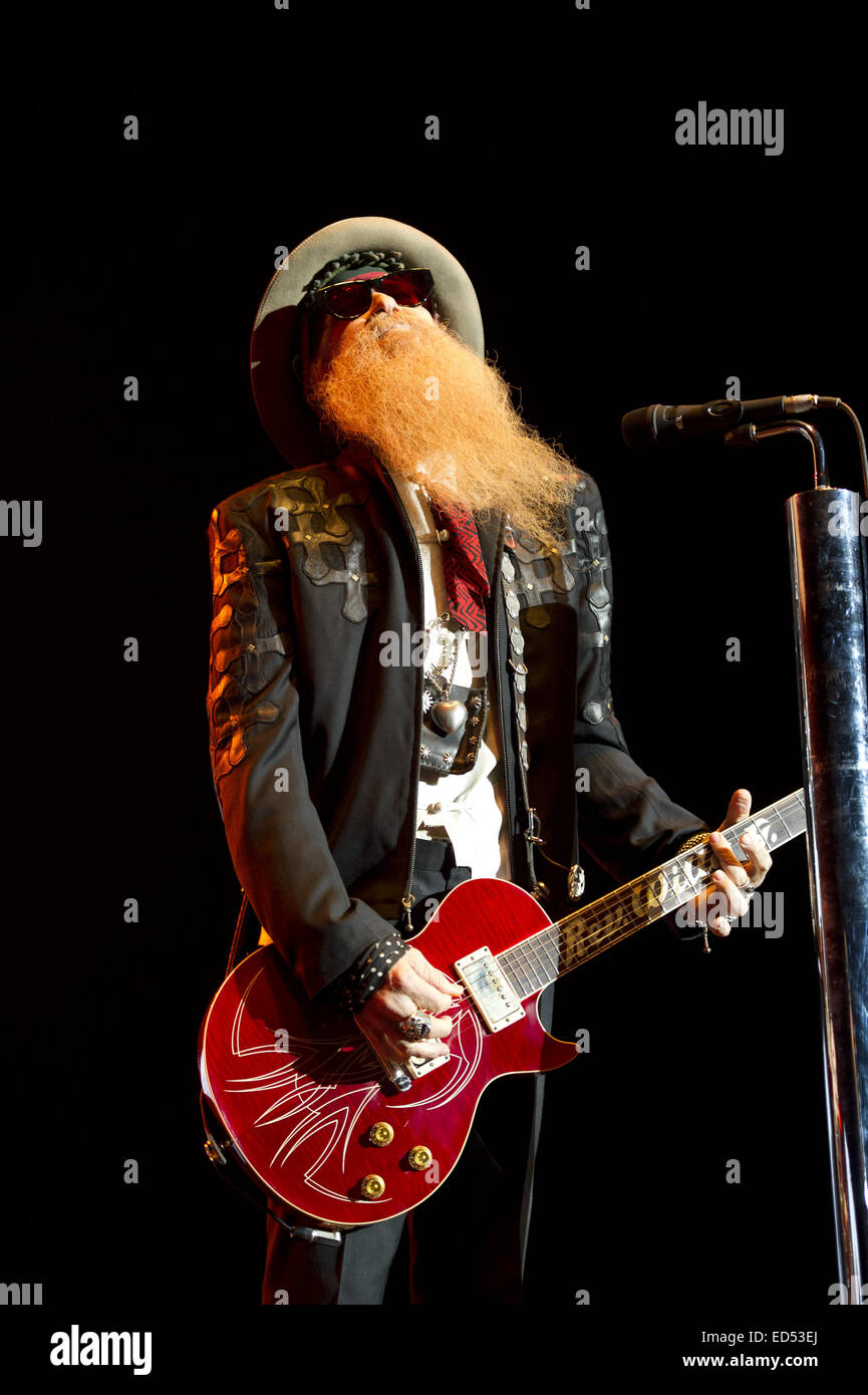 ZZ Top performing live on stage at the Heineken Music Hall Featuring ...