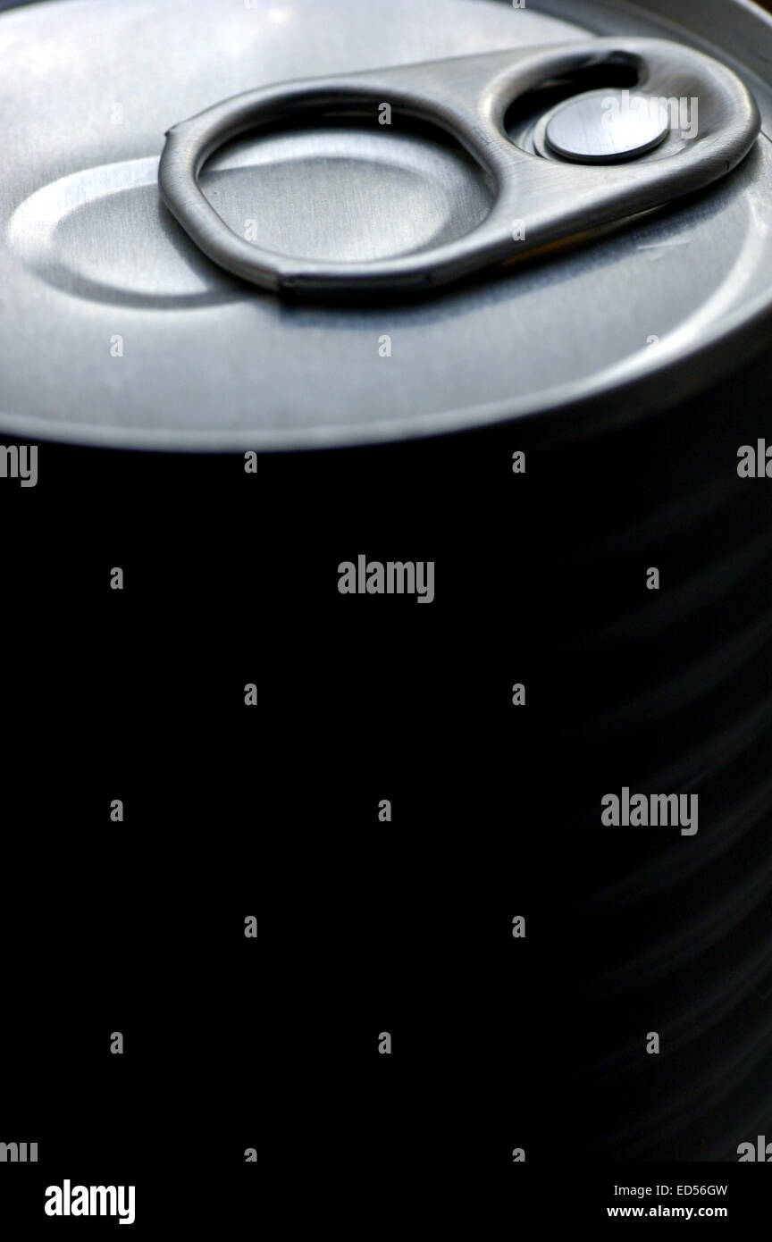 Cylindrical can hi-res stock photography and images - Alamy