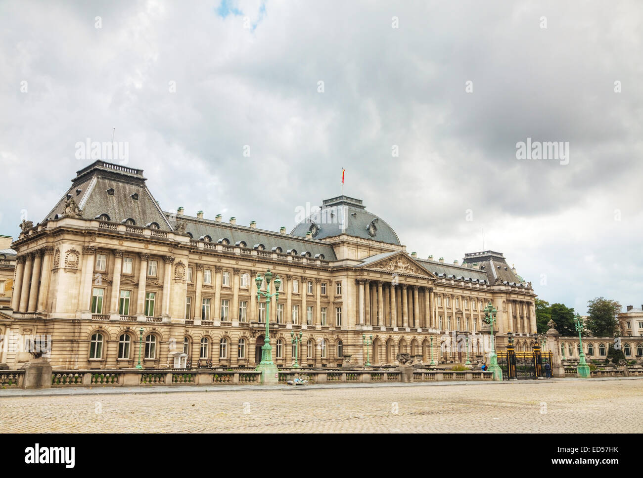 Royal Palace bulding facade in Brussels, Belgium Stock Photo - Alamy