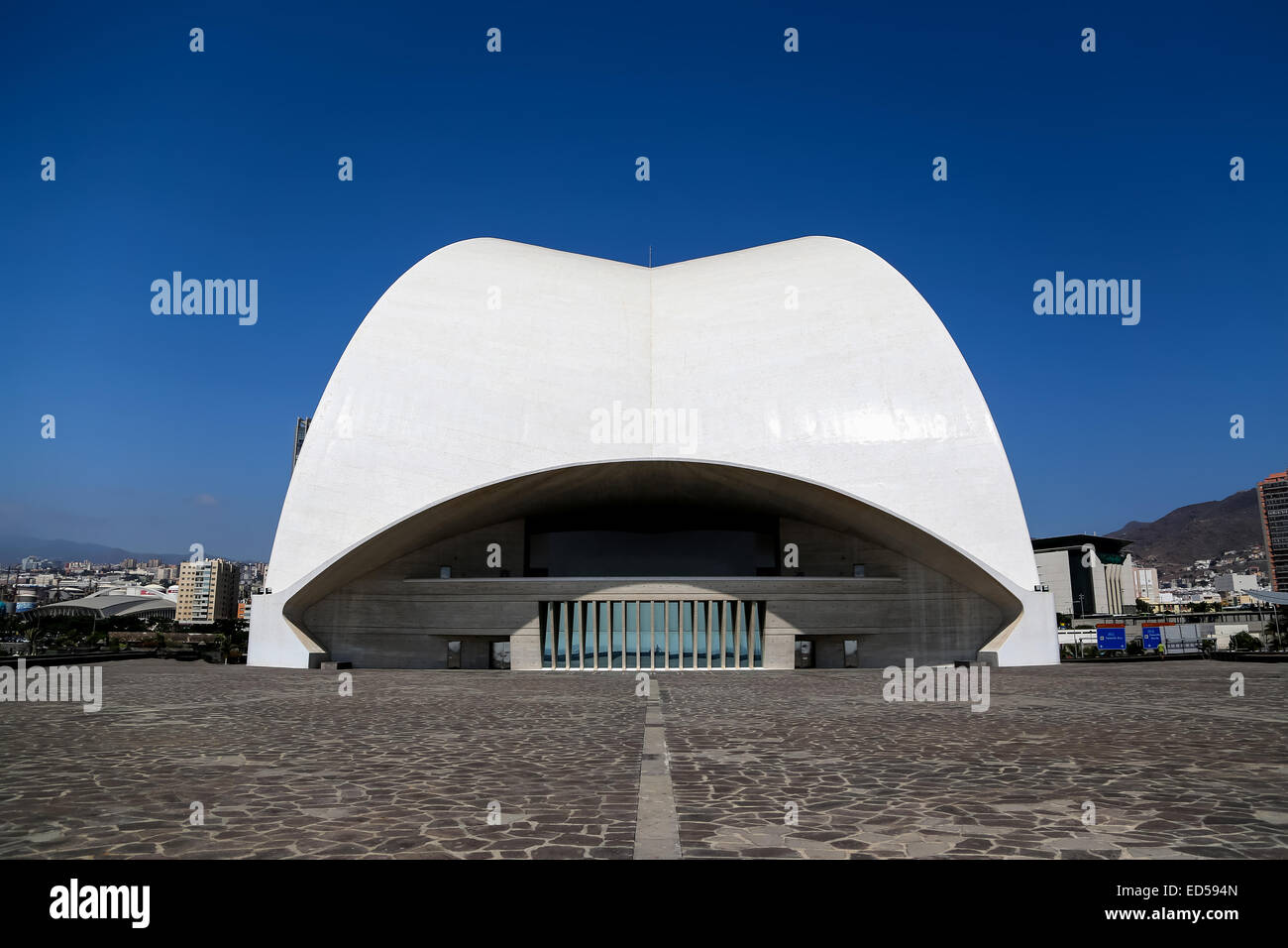 Spanish postmodern architecture hi-res stock photography and images - Alamy