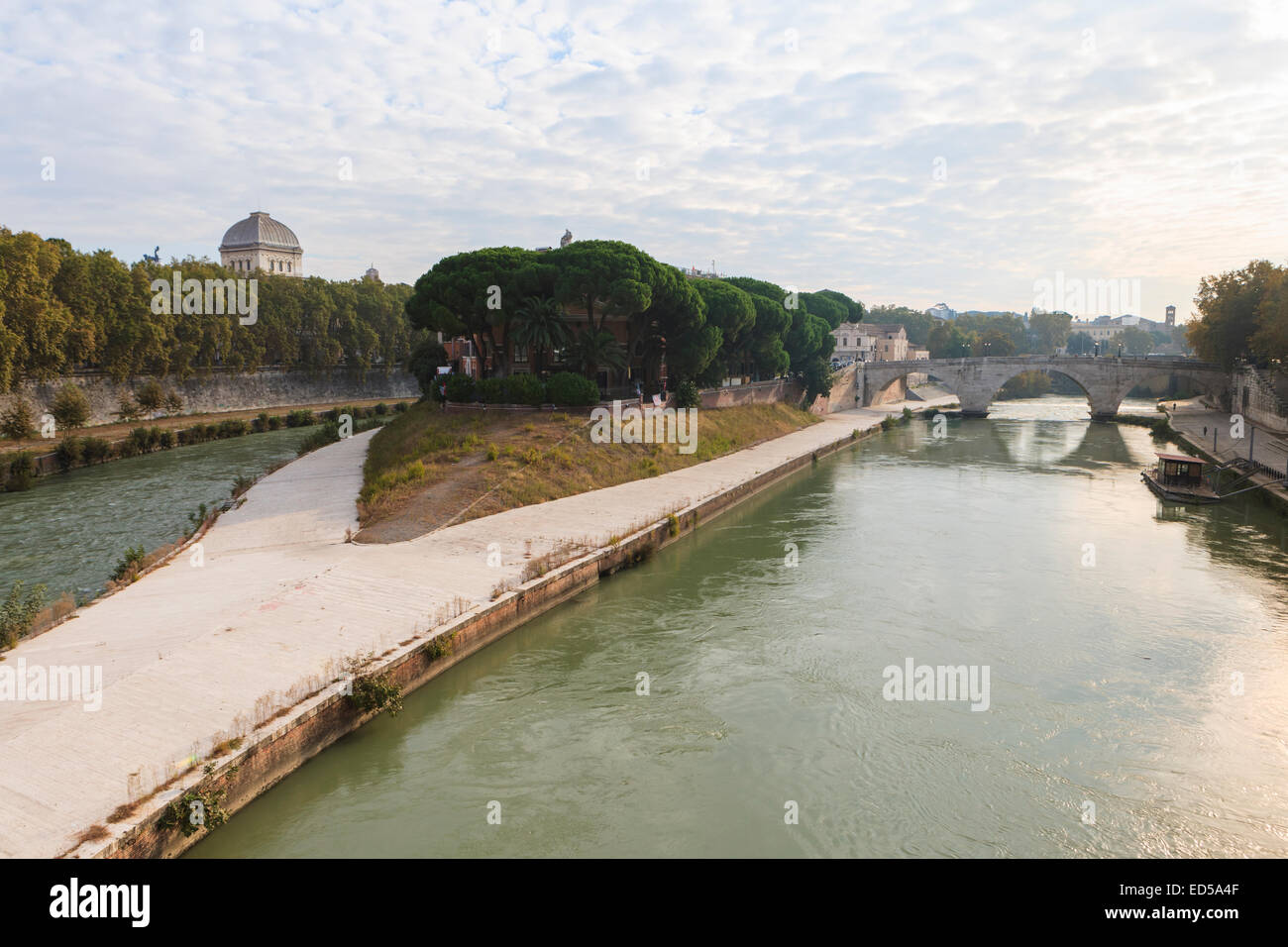 Tiber flow hi-res stock photography and images - Alamy