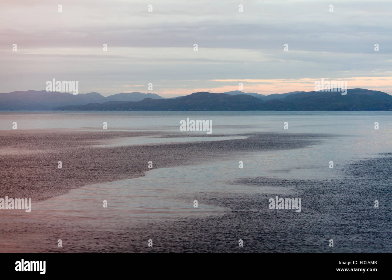 Kola bay hi-res stock photography and images - Alamy