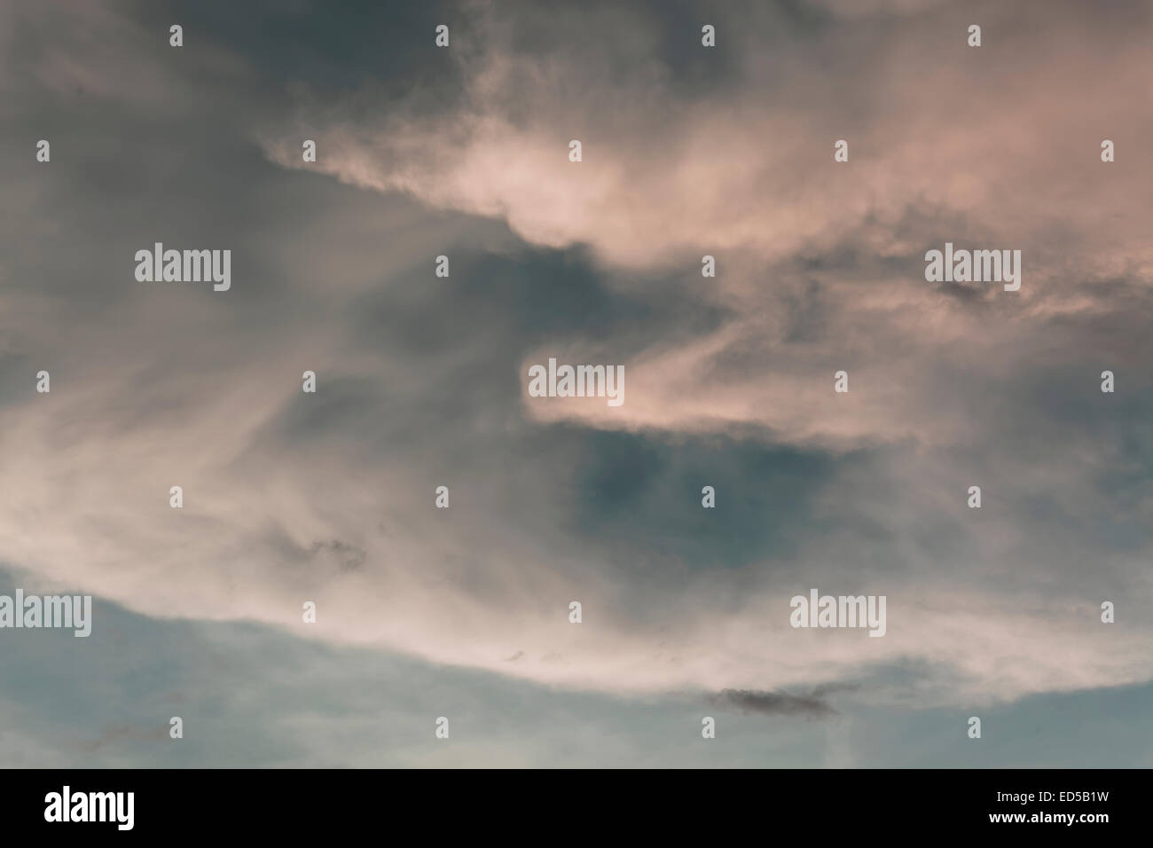 Cloud tail hi-res stock photography and images - Alamy