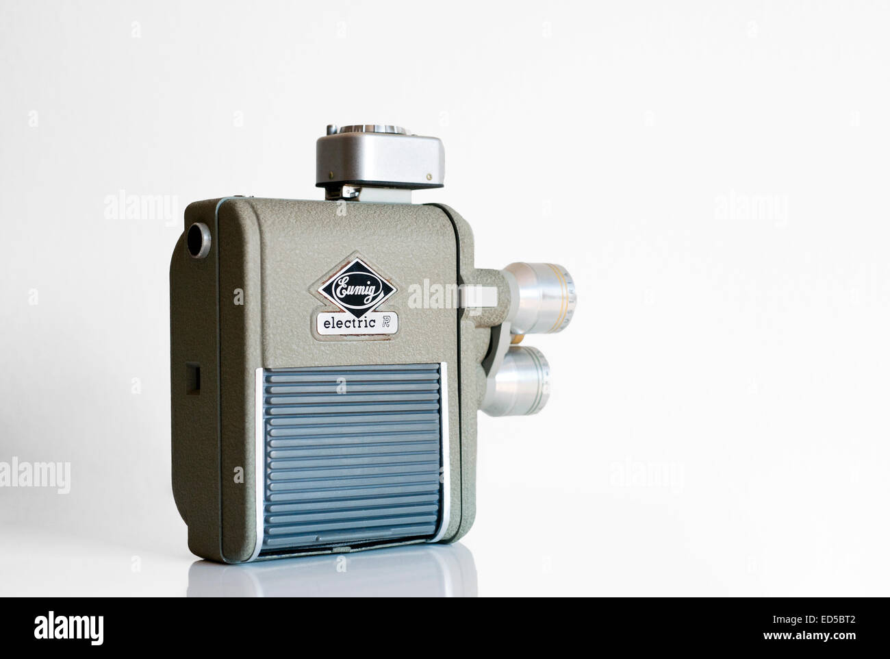 old vintage EUMIG Electric Model R rotating lens turret 8mm collectors ...