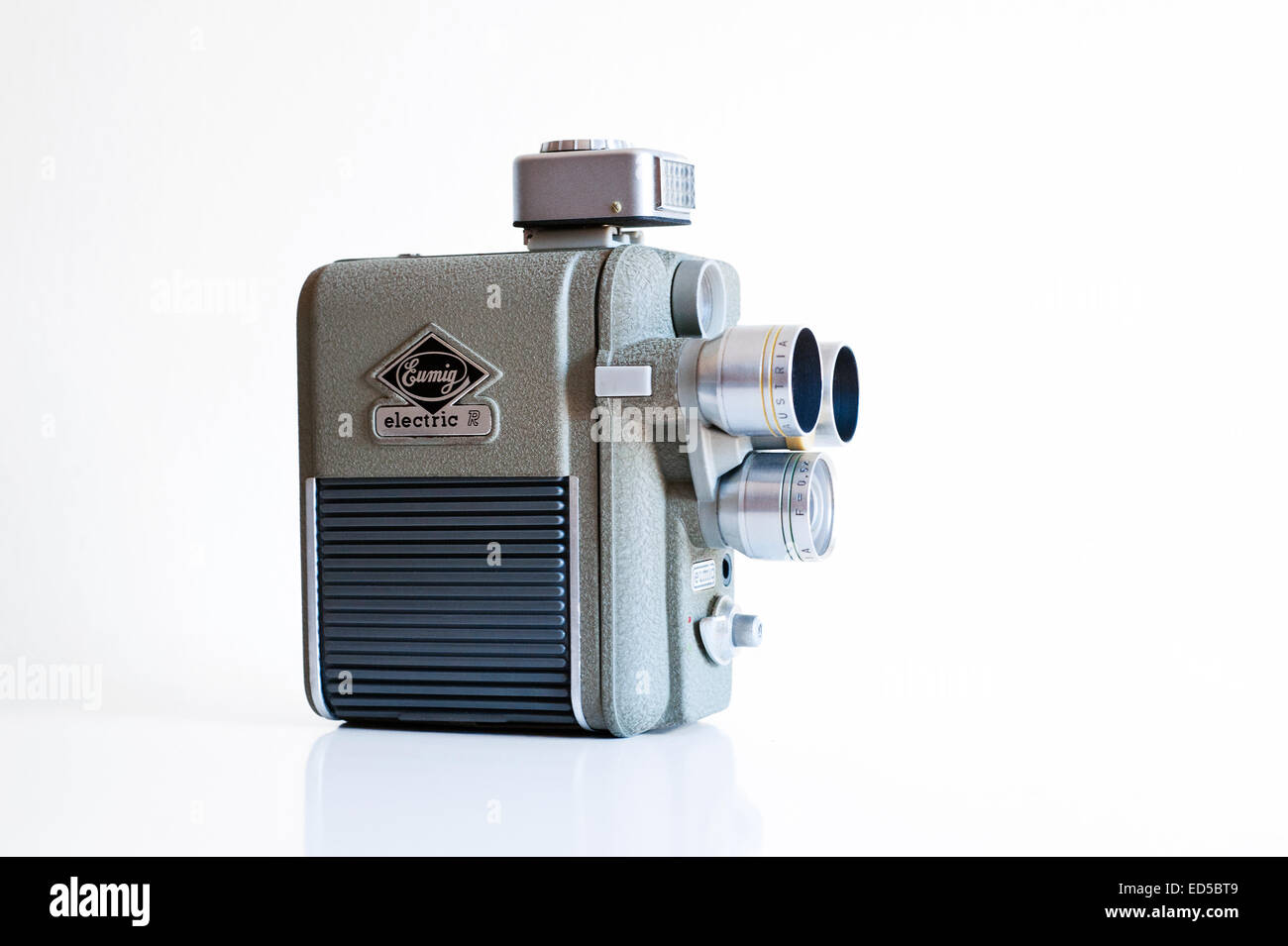 old vintage EUMIG Electric Model R rotating lens turret 8mm collectors ...