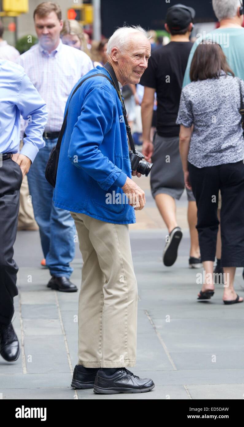 Fashion photographer for The New York Times, Bill Cunningham, spotted ...