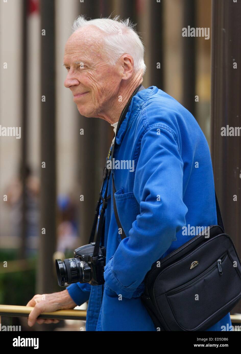 Fashion photographer for The New York Times, Bill Cunningham, spotted ...