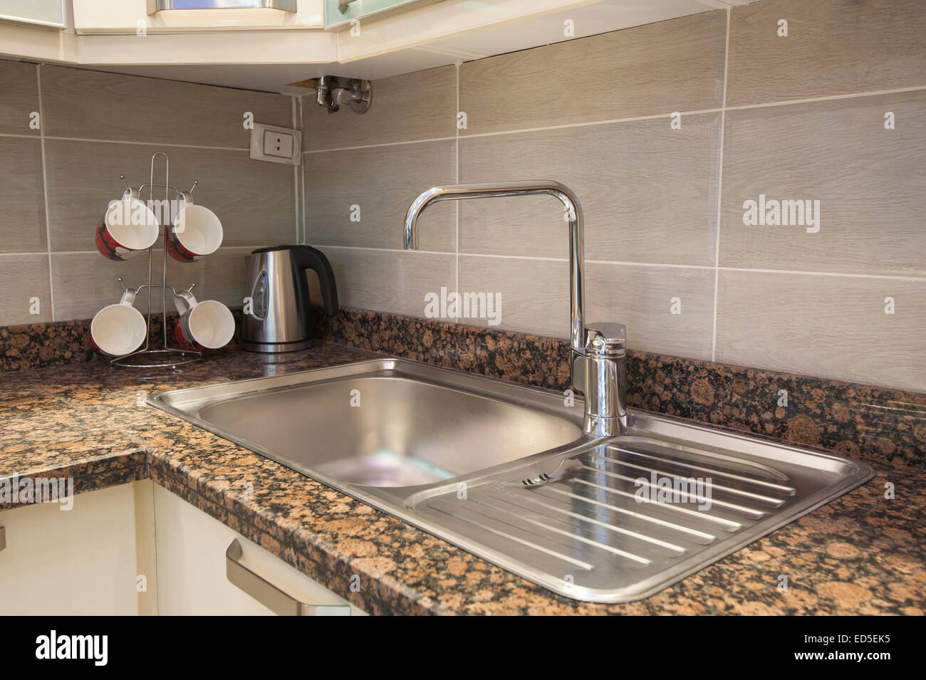 Faucet in tree hi-res stock photography and images - Alamy