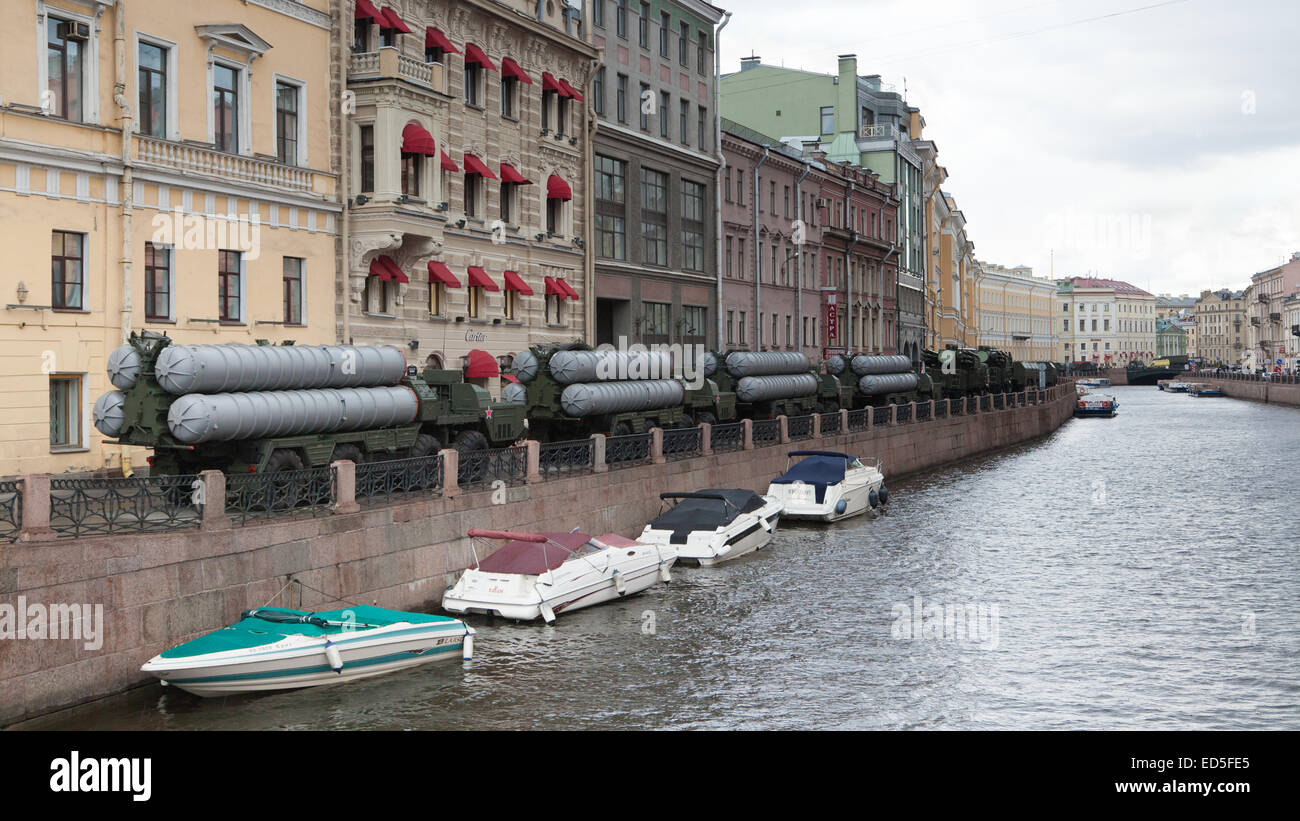 Mobile launchers hi-res stock photography and images - Alamy