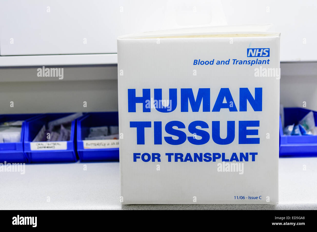 Transplantation box High Resolution Stock Photography and Images - Alamy