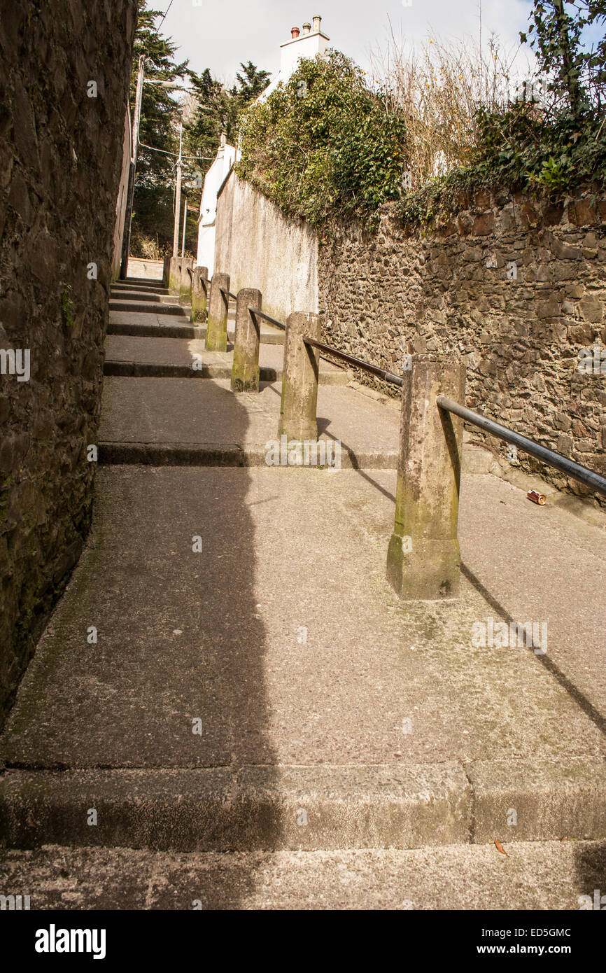 Alleyway alley steps hi-res stock photography and images - Alamy