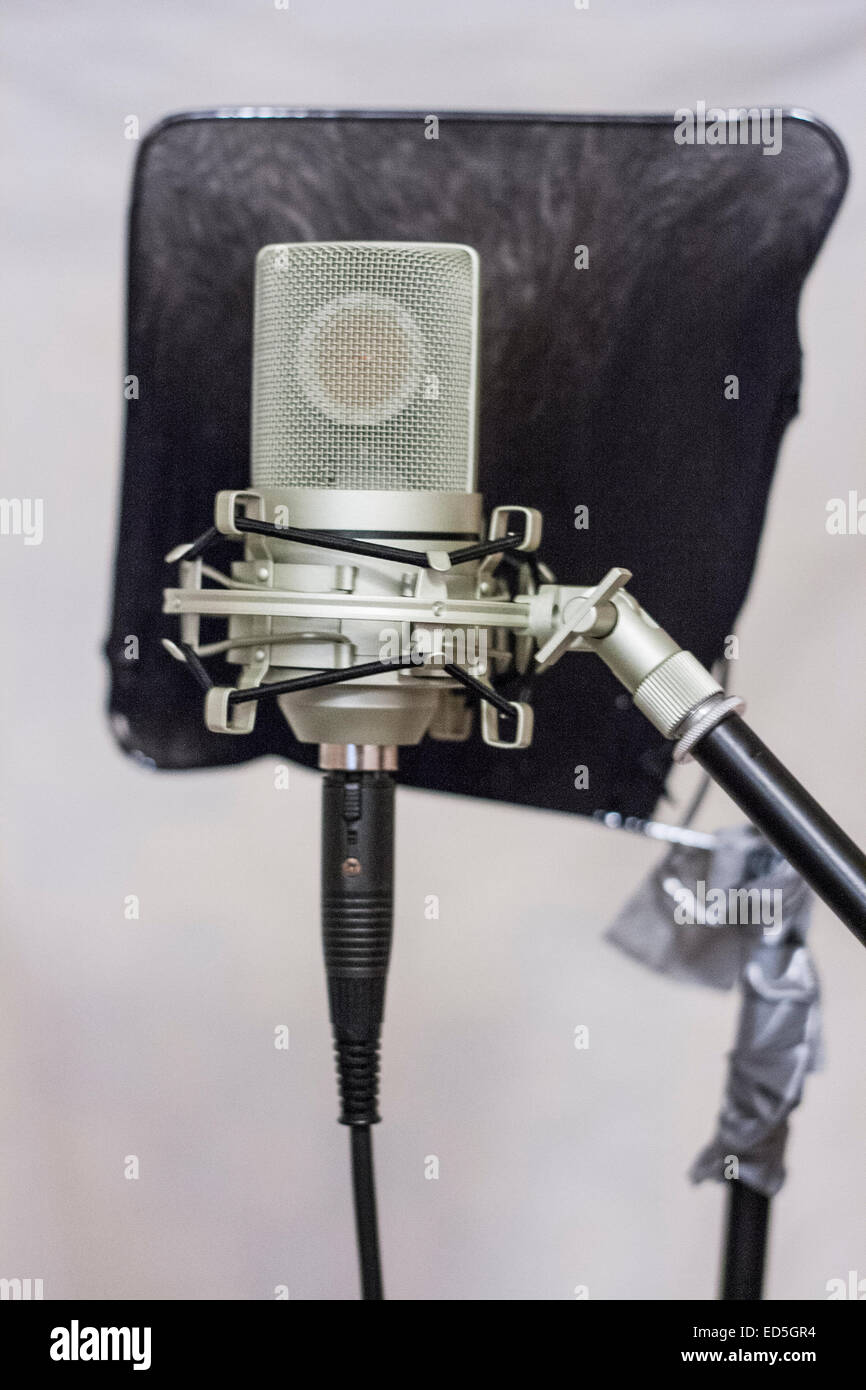 Record recording microphone studio hi-res stock photography and images ...