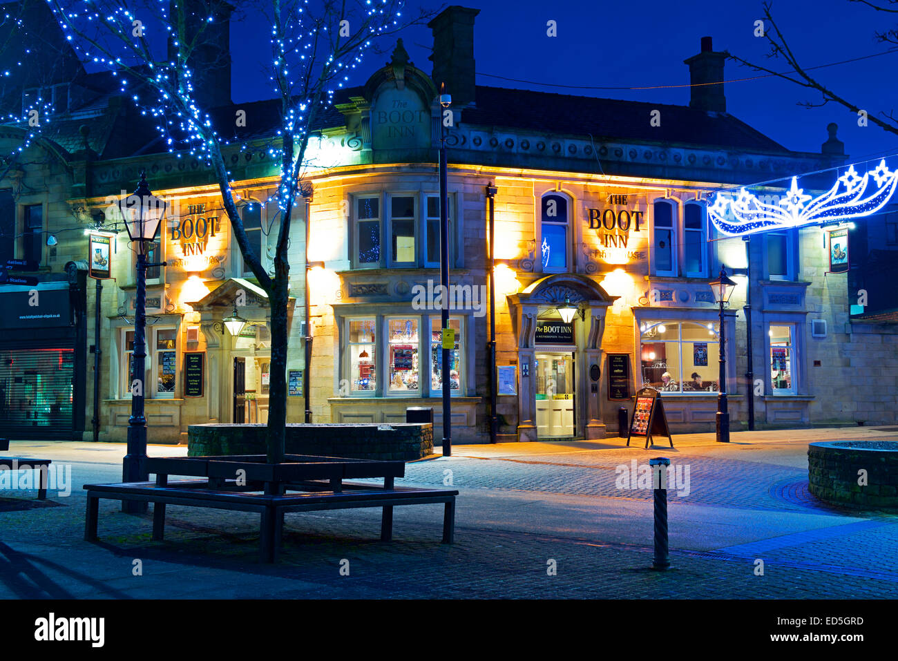 The Boot, a Wetherspoons pub, Burnley, Lancashire, England UK Stock ...