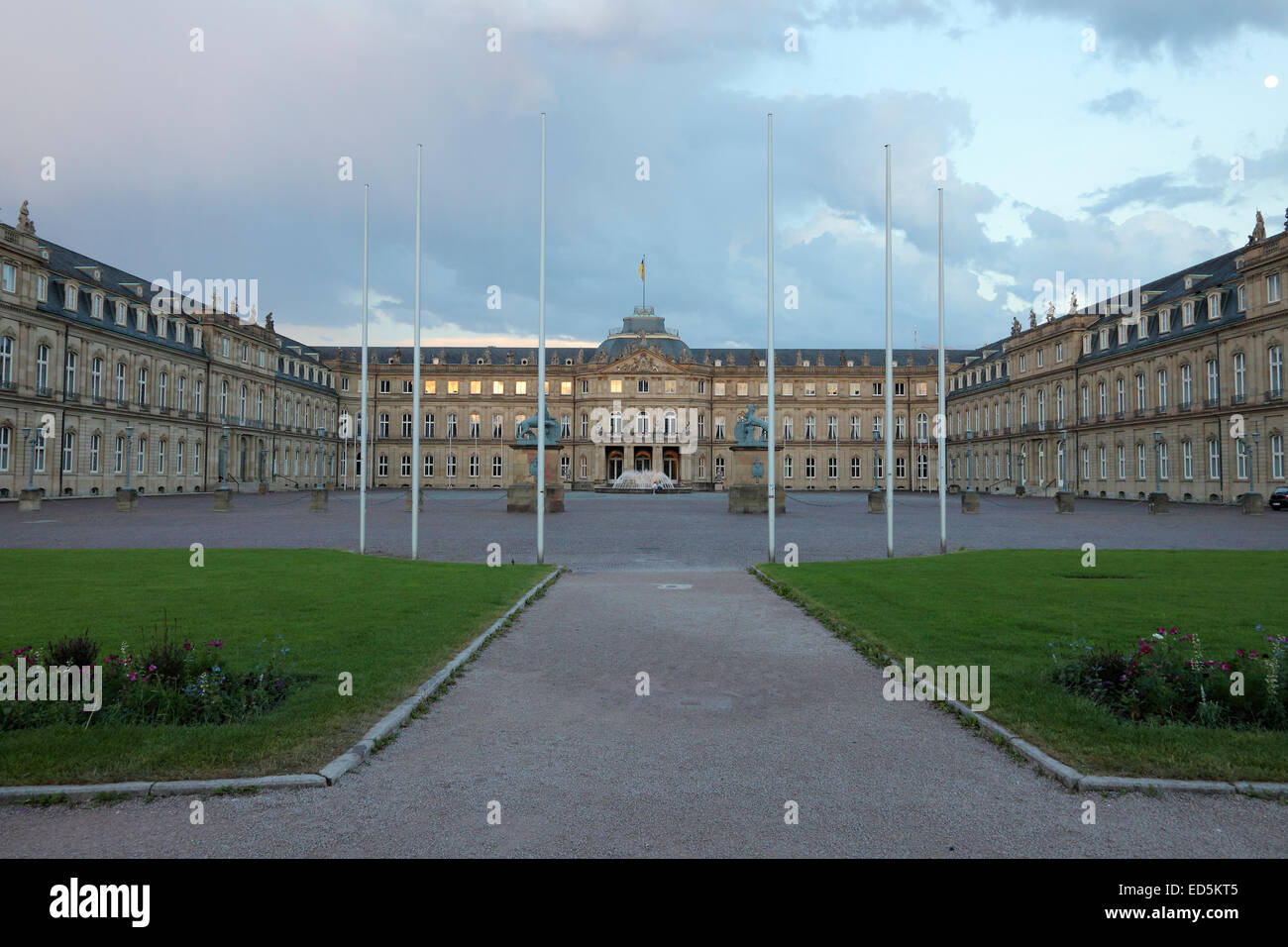 Neues Schloss (new palace) at Schlossplatz (Palace Square) in Stuttgart ...