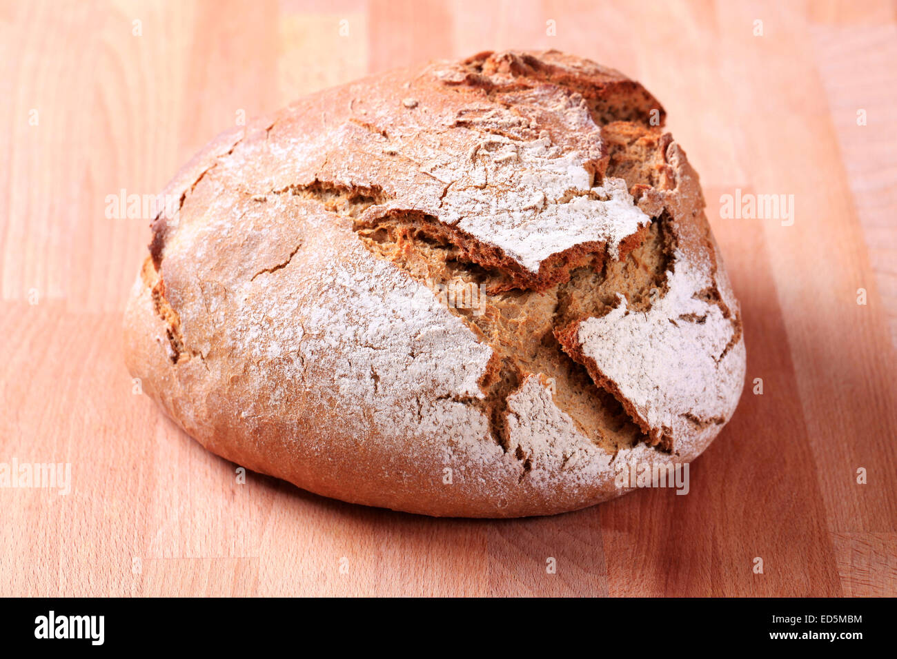 Loaf of fresh crusty bread - closeup Stock Photo - Alamy