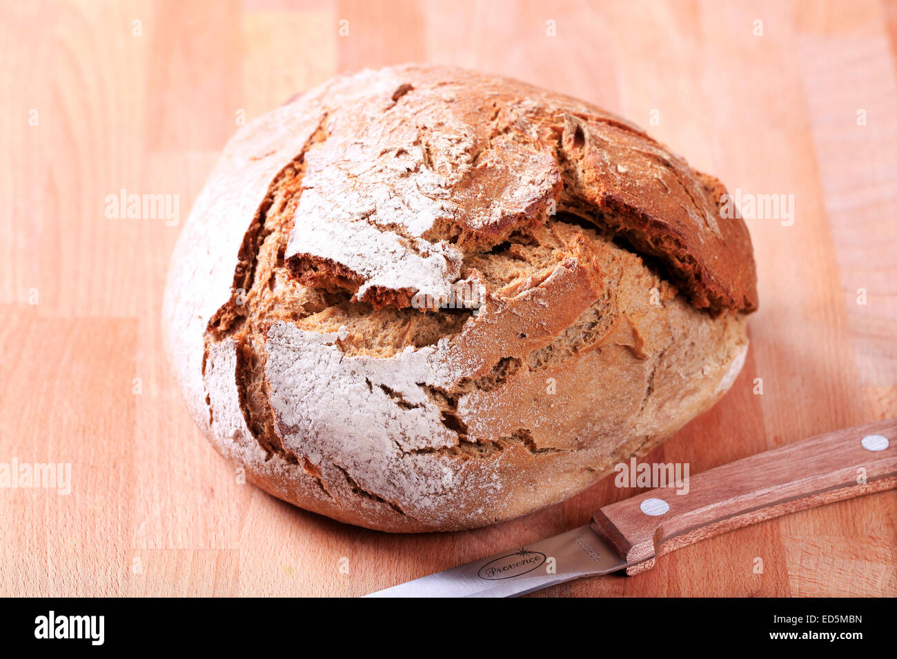 Loaf of fresh crusty bread - closeup Stock Photo - Alamy