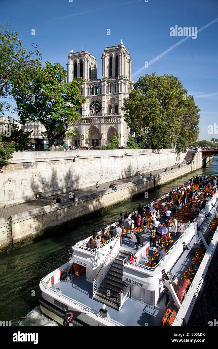 France river cruise boat hi-res stock photography and images - Alamy