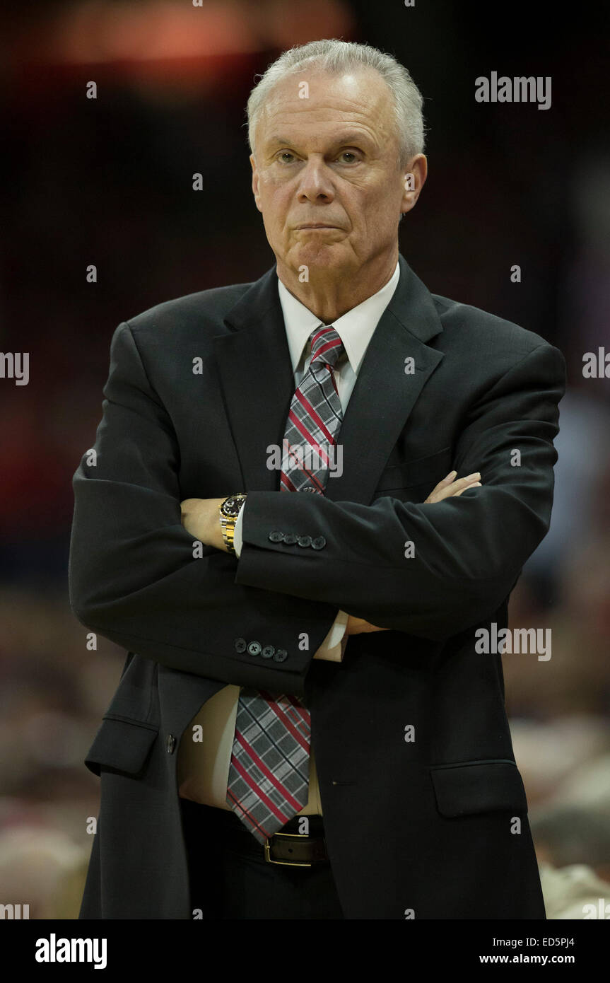 December 28, 2014: Wisconsin coach Bo Ryan looks on during the NCAA ...