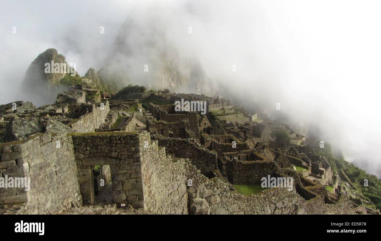 Incan stone buildings and terraces at Machu Picchu, Cusco, Peru Stock ...