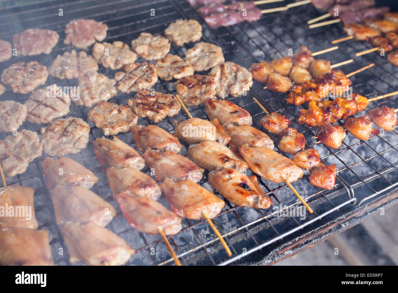 Chicken mesh hi-res stock photography and images - Alamy