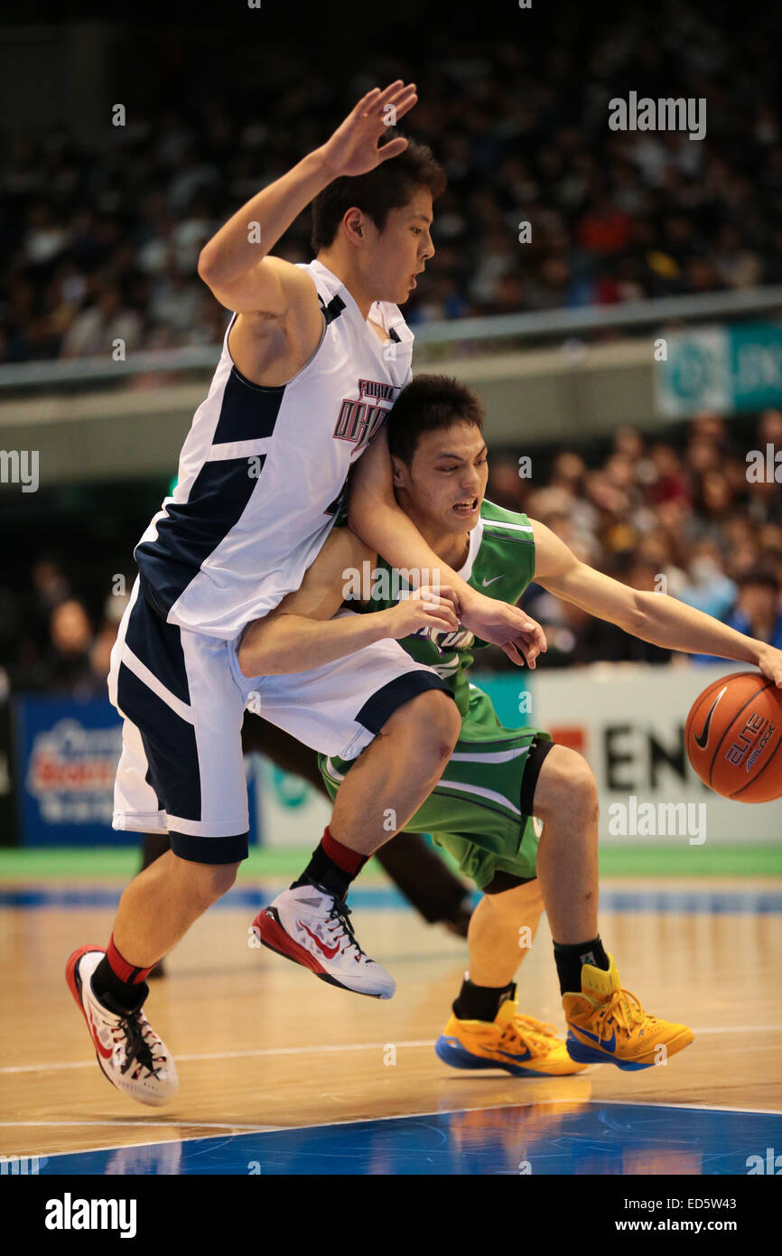Tokyo Metropolitan Gymnasium, Tokyo, Japan. 28th Dec, 2014. (L to R ...