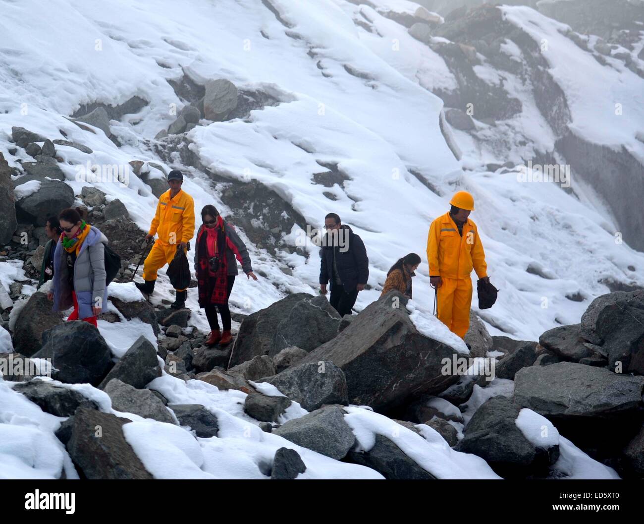 Gully cleaning hi-res stock photography and images - Alamy