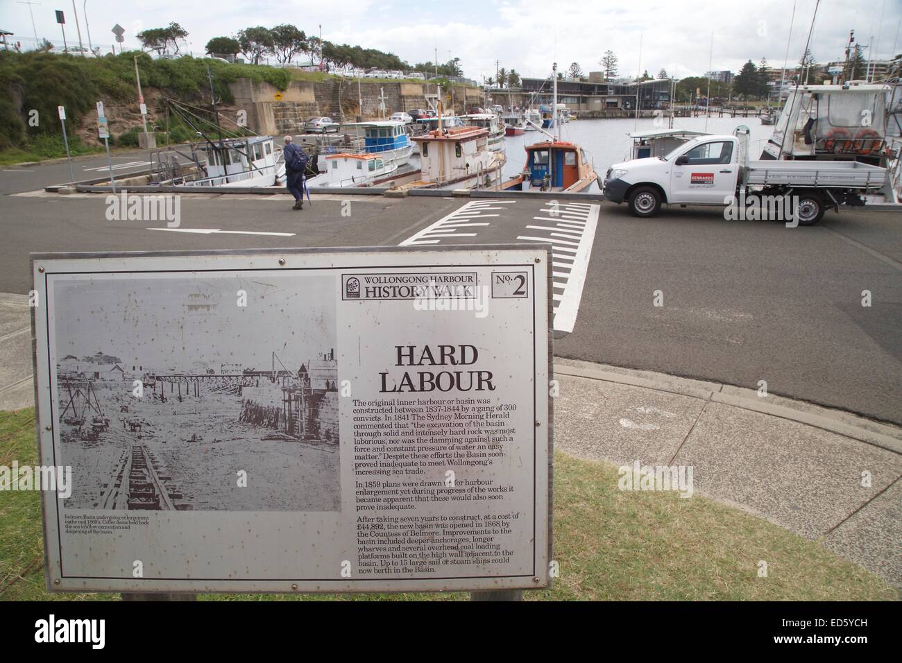 Wollongong Harbour historic walk – Hard Labour. The inner harbour or ...