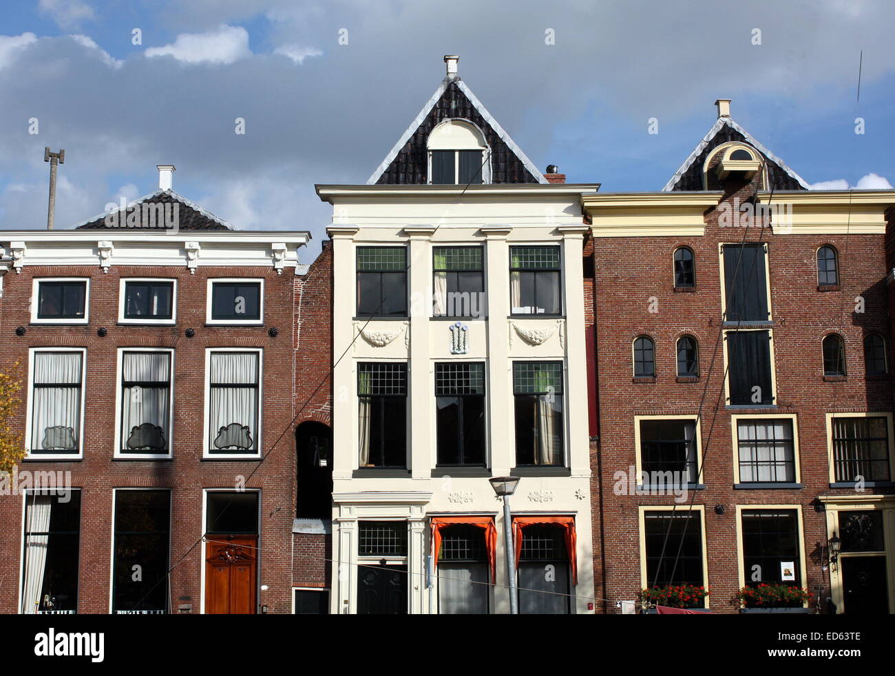 Historic canal houses in the city of Groningen Stock Photo - Alamy