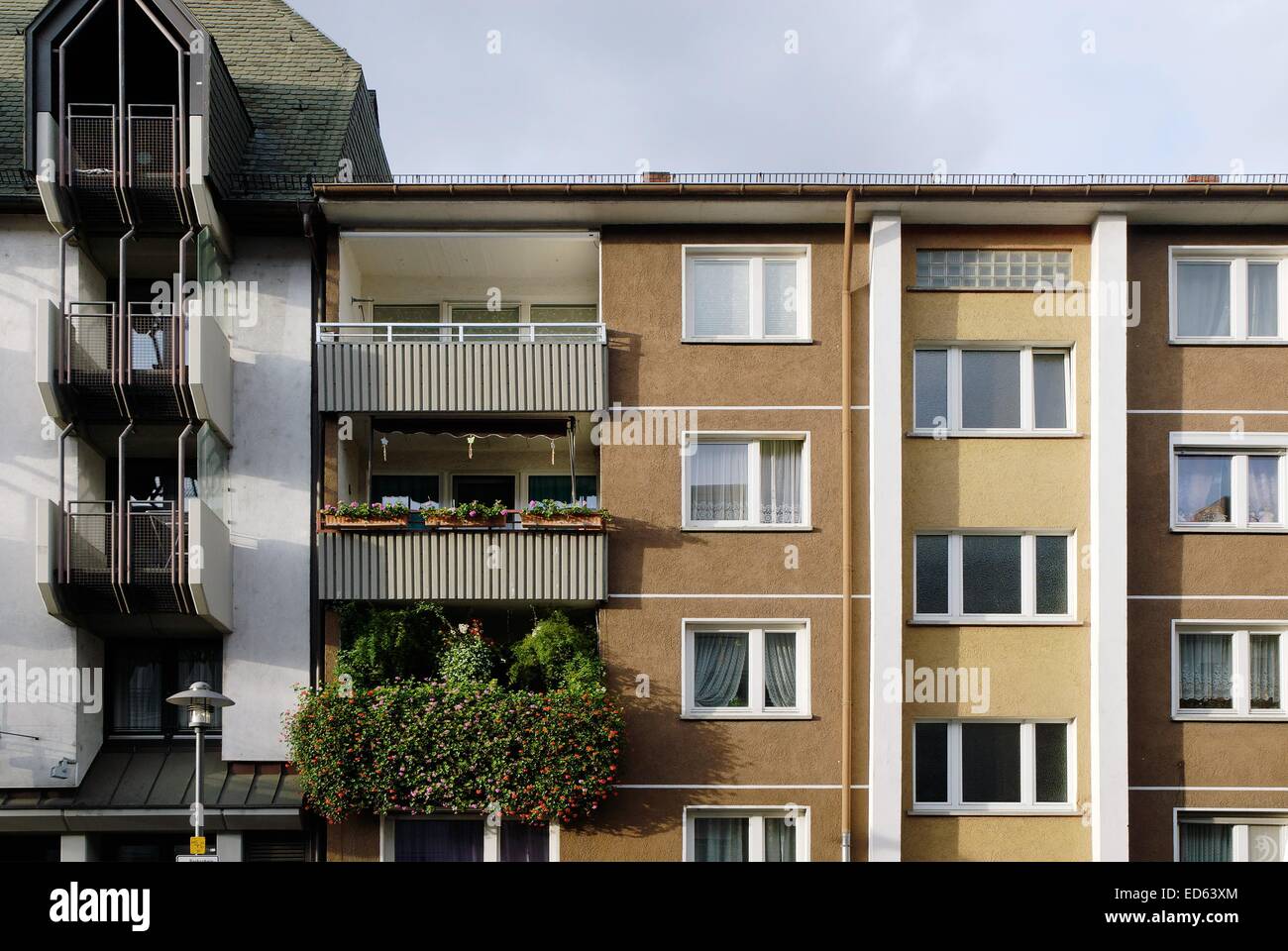 Immobilien zentrum hi-res stock photography and images - Alamy