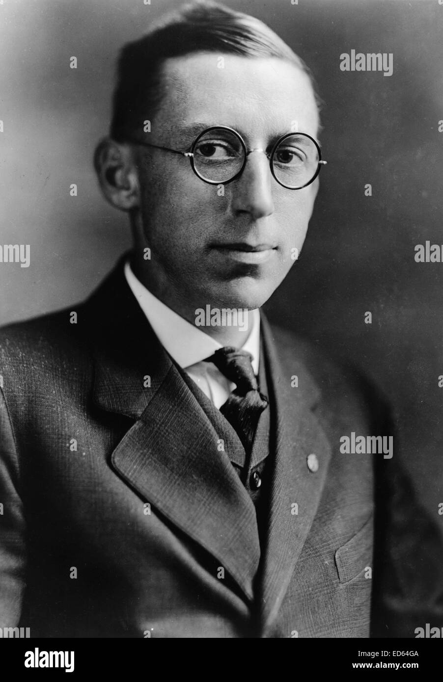 William Beato's Instagram, Twitter & Facebook on IDCrawl