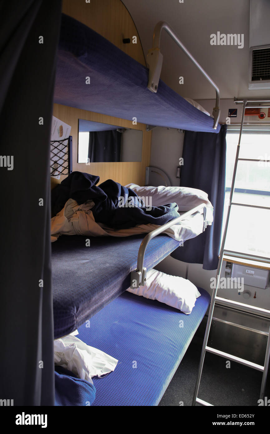 Train overnight hi-res stock photography and images - Alamy
