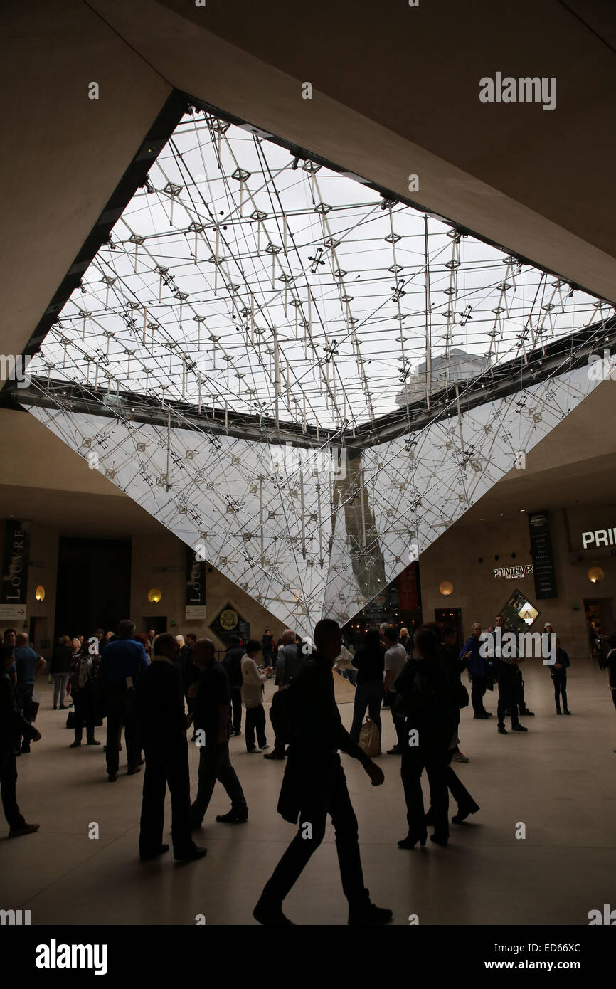 Inverted pyramid hi-res stock photography and images - Alamy