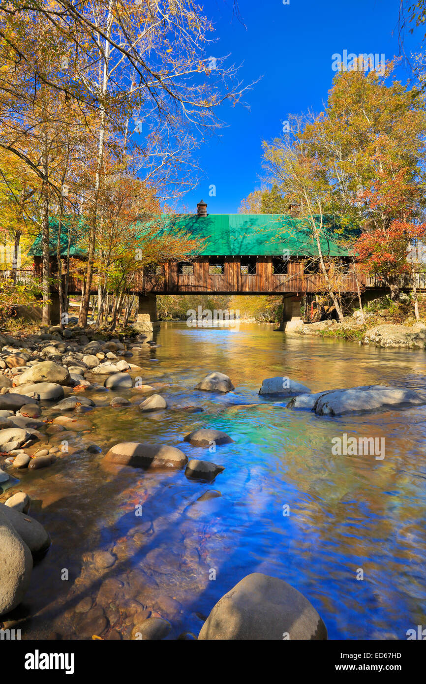Emerts Cove Covered Bridge, Pittman Center, Tennessee, USA Stock Photo ...