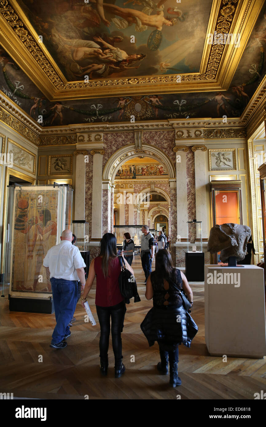 Inside the louvre hi-res stock photography and images - Alamy