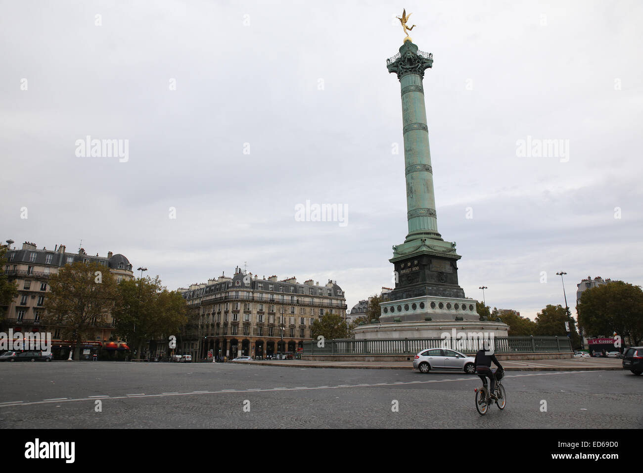 Paris de la bastille hi-res stock photography and images - Alamy