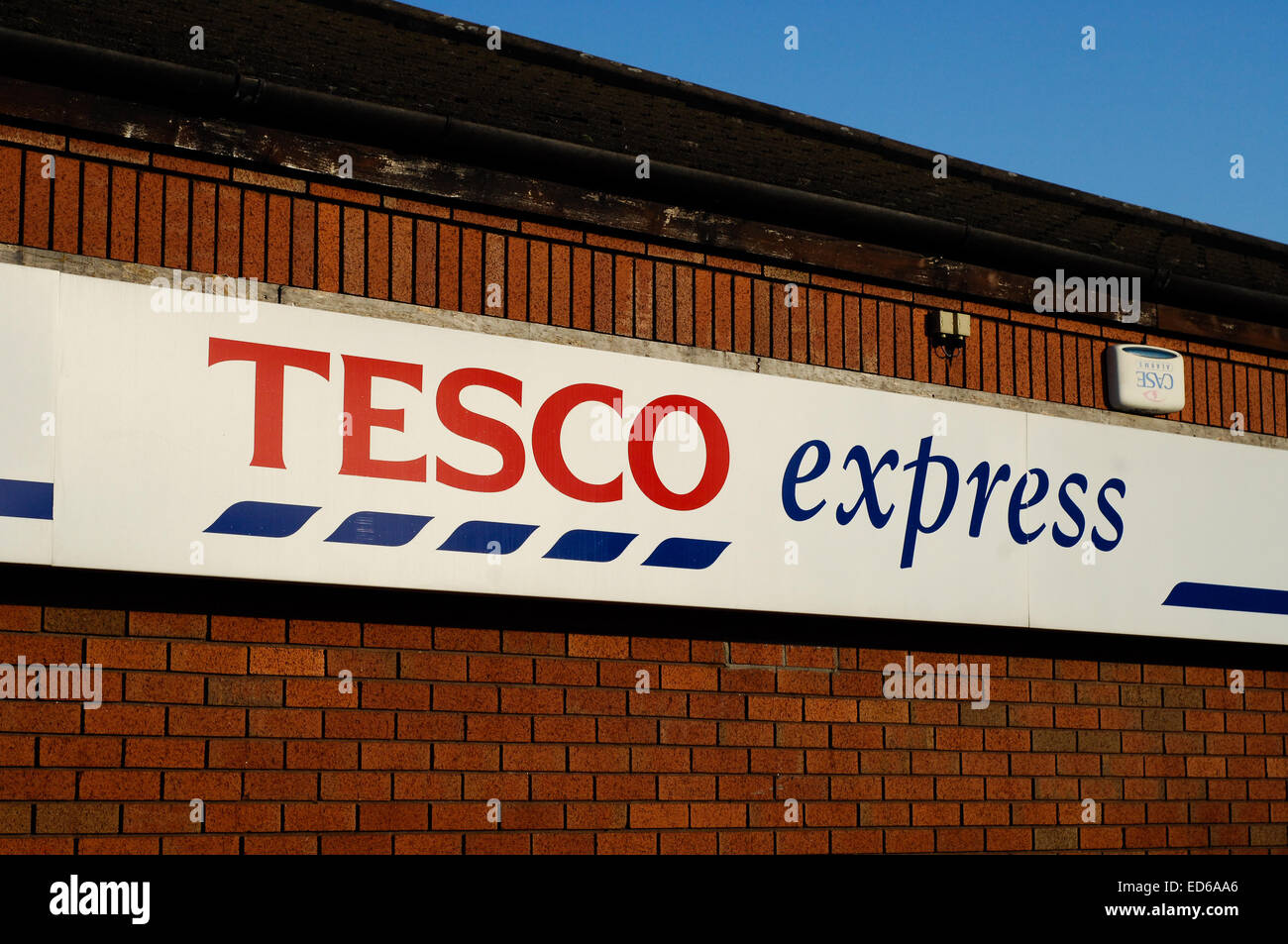 Tesco Express supermarket food store Stock Photo - Alamy