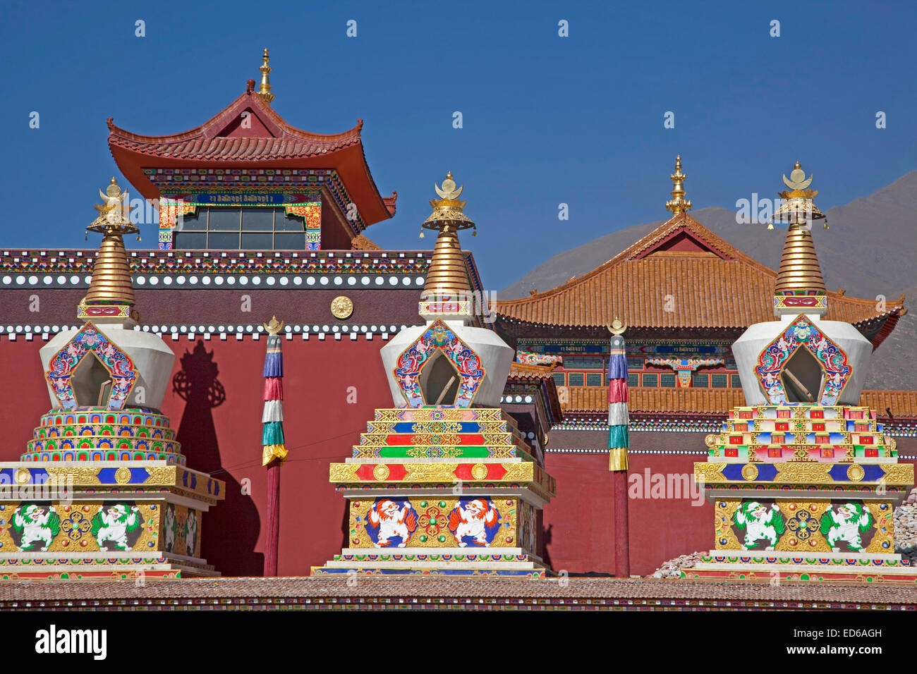 The Sengze Gyanak Mani wall, the longest wall of prayer wheels in the ...