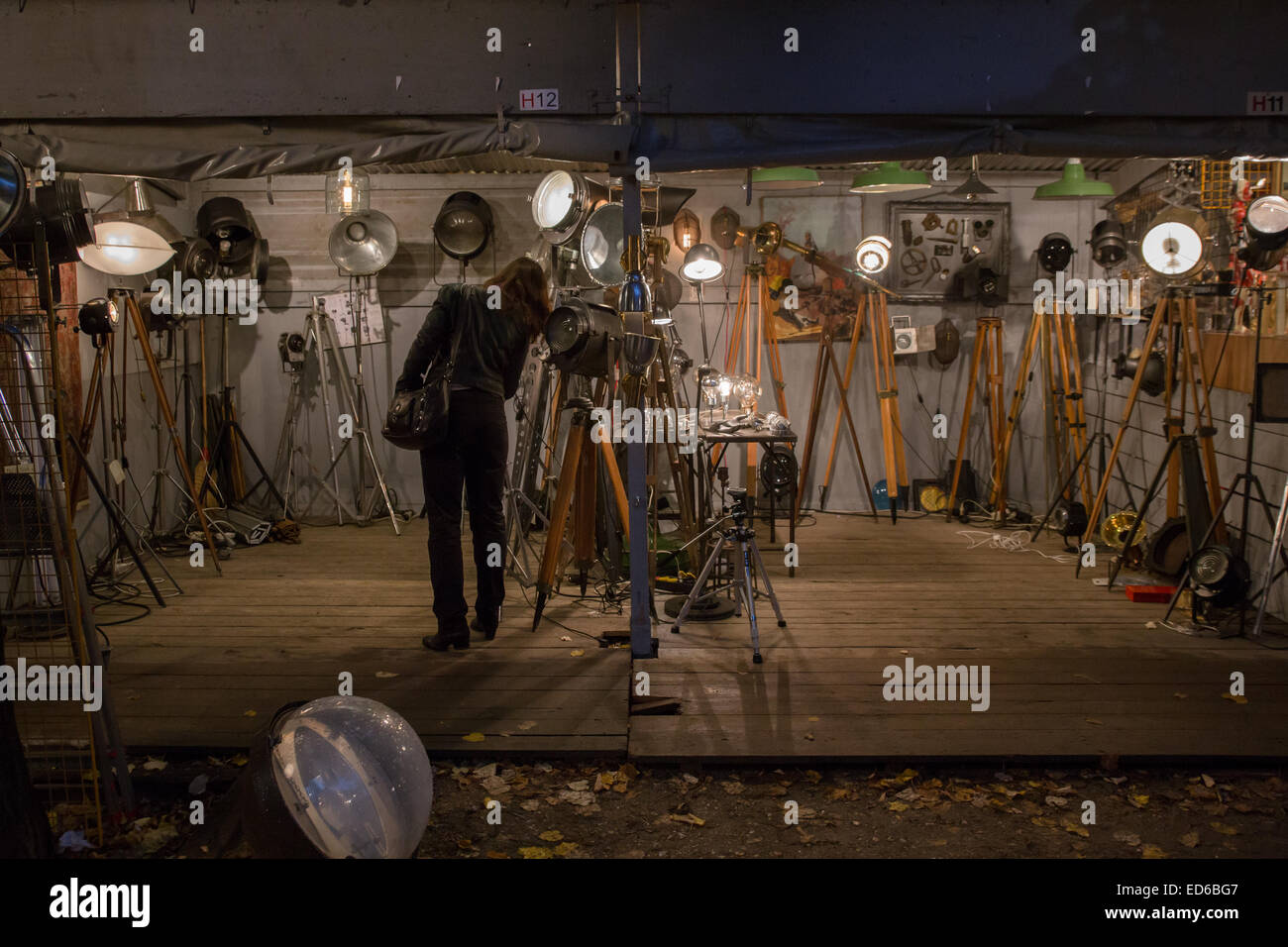 vintage light vendor Paris night market Stock Photo - Alamy