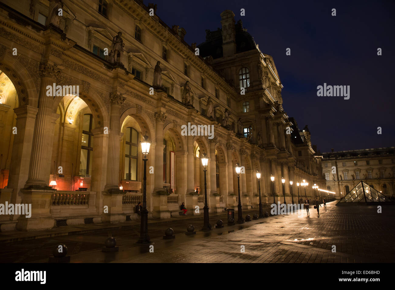 Light paris hi-res stock photography and images - Alamy