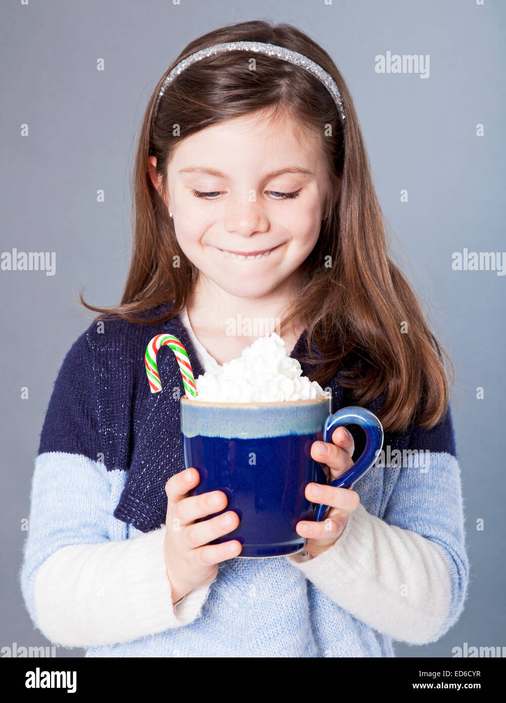 Girl staring at you hi-res stock photography and images - Alamy