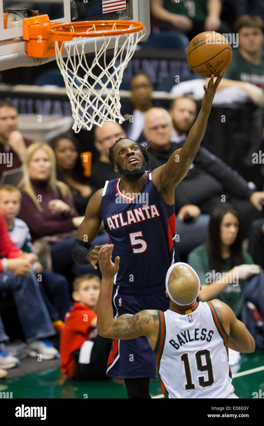 Milwaukee, WI, USA. 27th Dec, 2014. Atlanta Hawks forward DeMarre ...