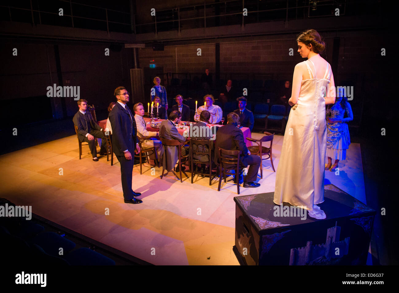 Shakespeare play hi-res stock photography and images - Alamy