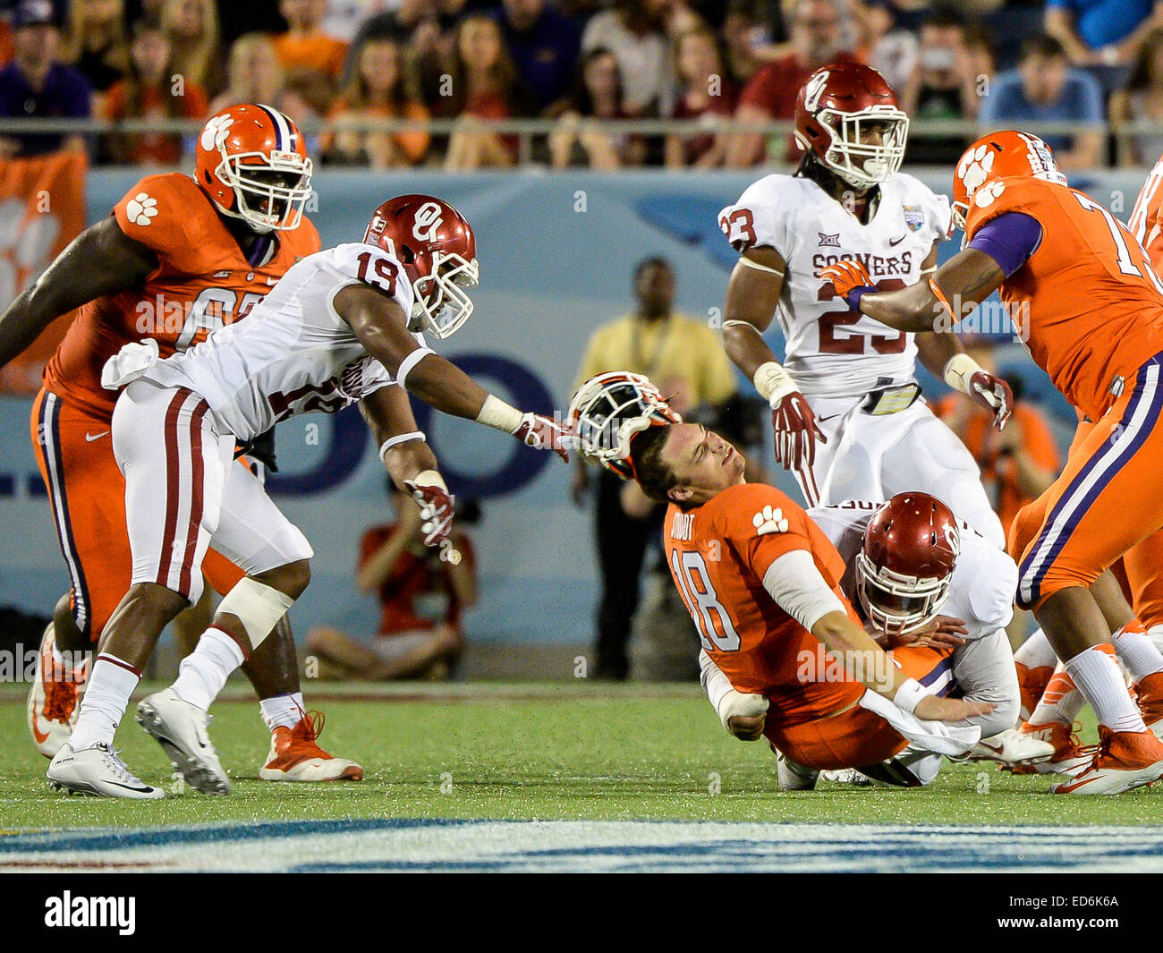 Tigers mask hi-res stock photography and images - Alamy
