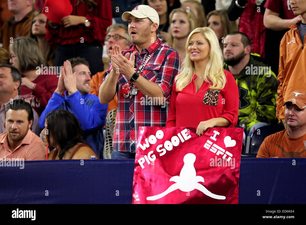 Arkansas razorbacks fans hi-res stock photography and images - Alamy