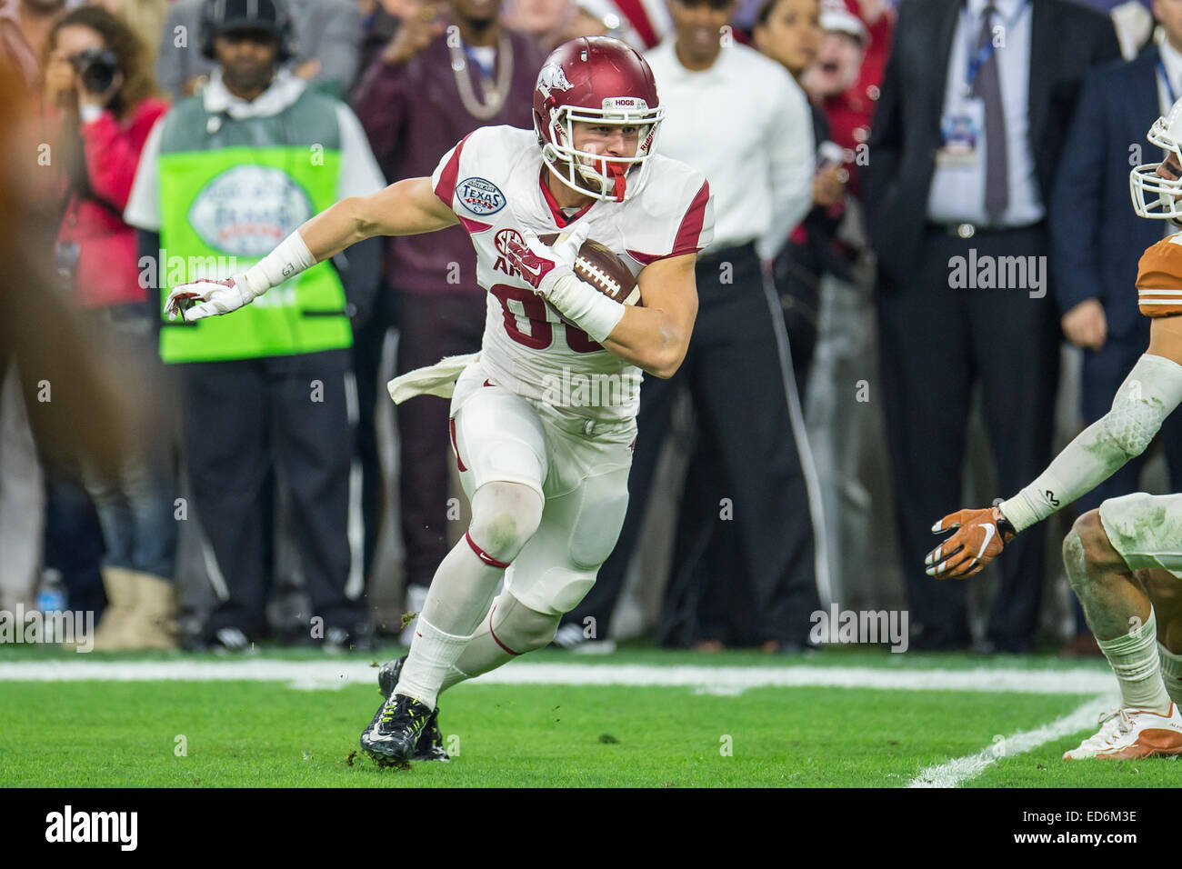 Drew morgan hi-res stock photography and images - Alamy